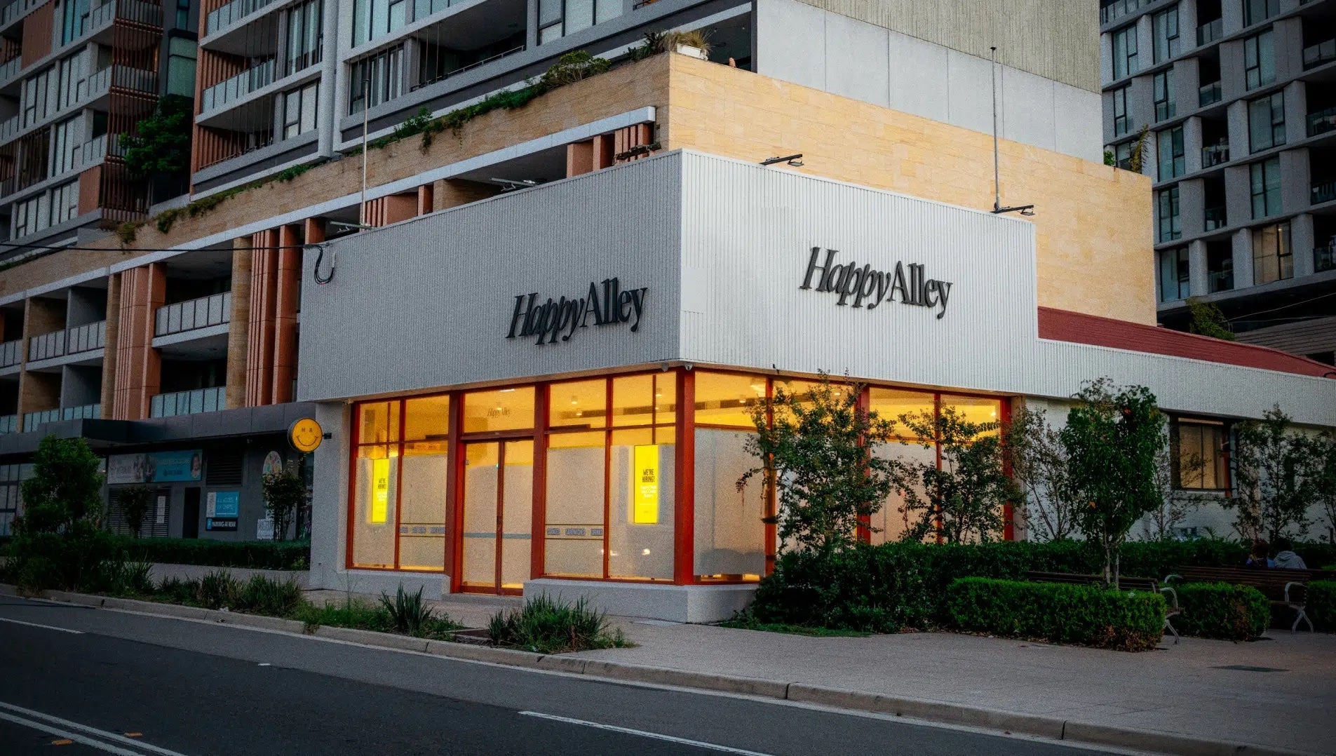 Happy Alley – Pangram Pangram Foundry